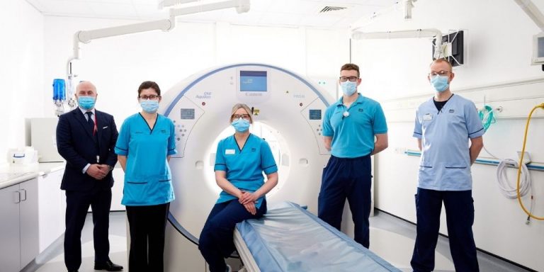 Radiographers and Radiologists at Royal Infirmary of Edinburgh ...